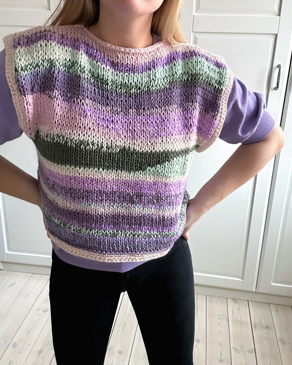 Strikket VEST af restegarn - lilla/grøn – MADE FOR ME CPH